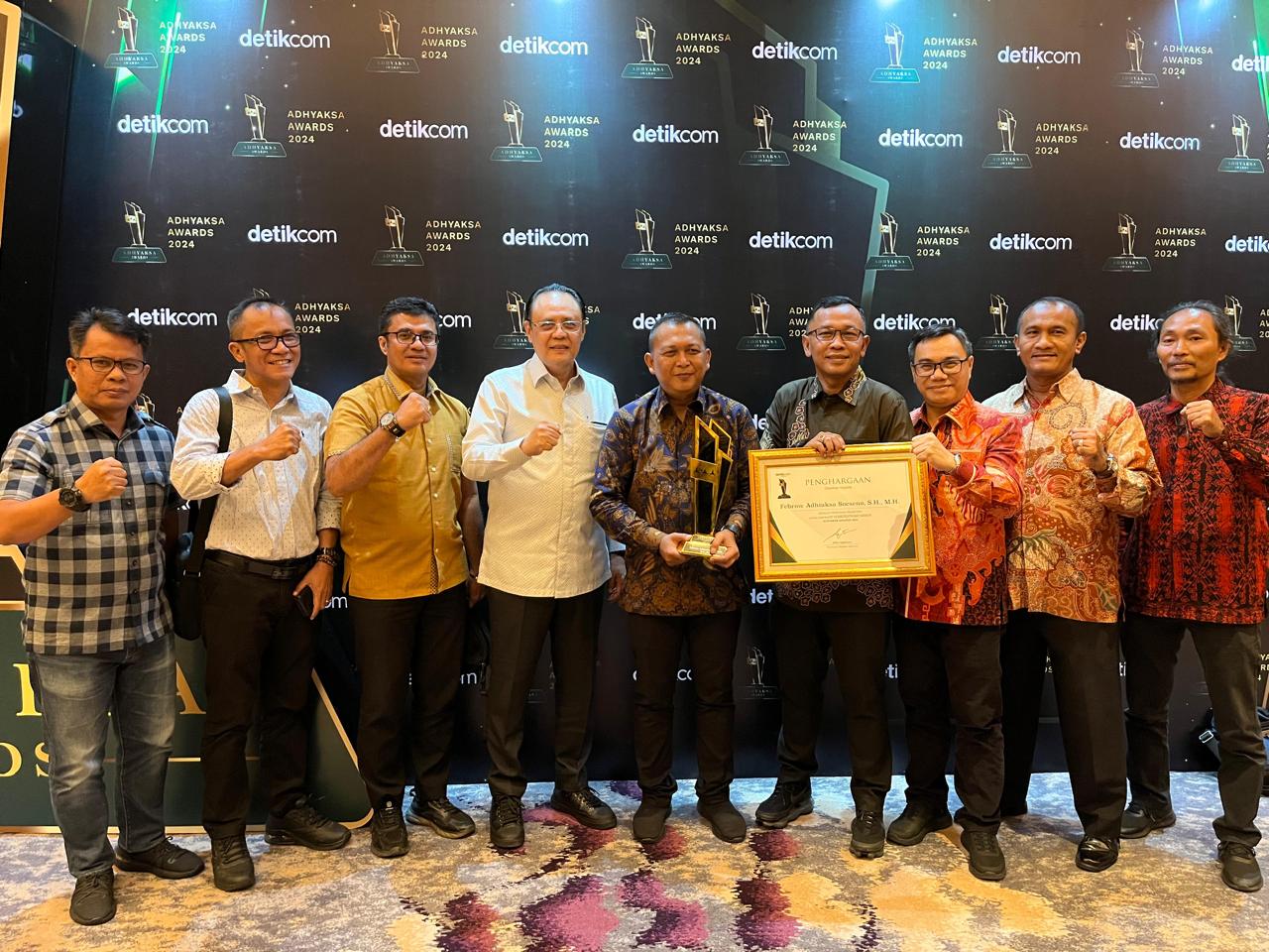 Pj Bupati Tebo Varial Adhi Putra Hadiri Acara Anugrah Adhyaksa Awards ...
