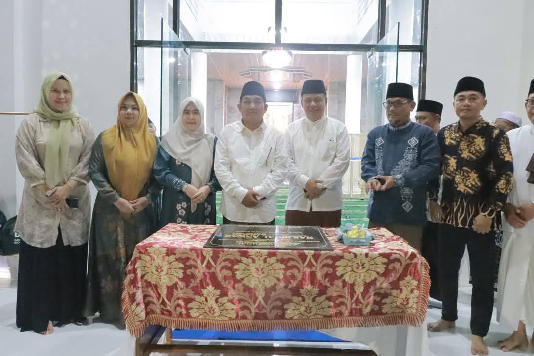 Ketua dan Anggota DPRD Sambut Kedatangan Bupati dan Wakil Bupati Tanjab Barat – Kata Fakta